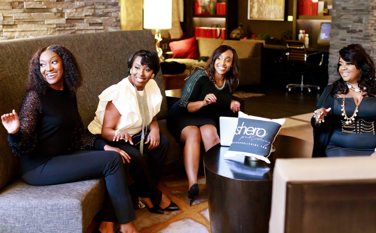 JOIN THE COMMUNITY – Dr. Erica Perry Green